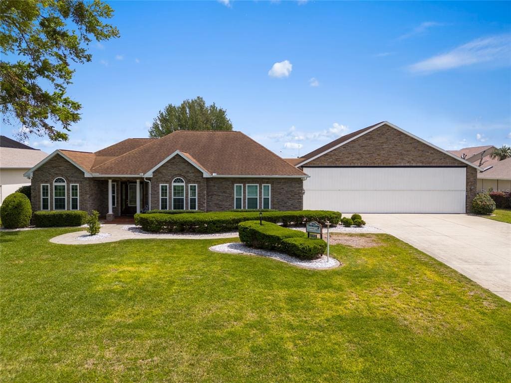 Stunning Home with Hangar at Leeward Air Ranch - AV8 Realty